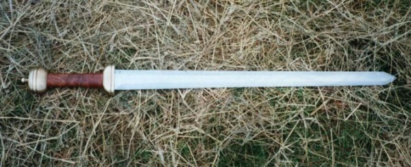 Steel spatha - Cantr II Wiki